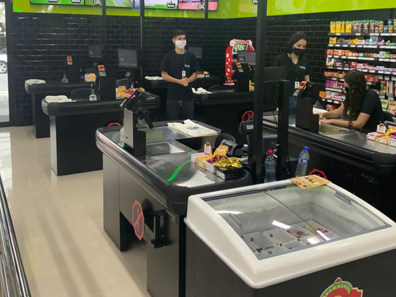 Brisa Mini Mercado Nacional Frio